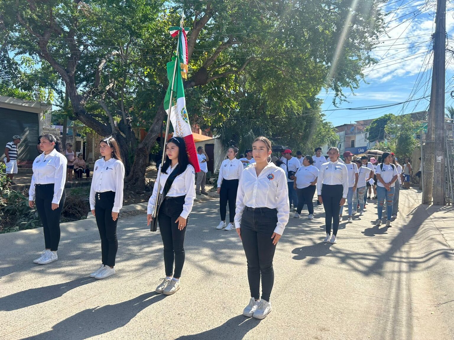 Participa ITBB en el Desfile de la Revolución Mexicana – Instituto ...